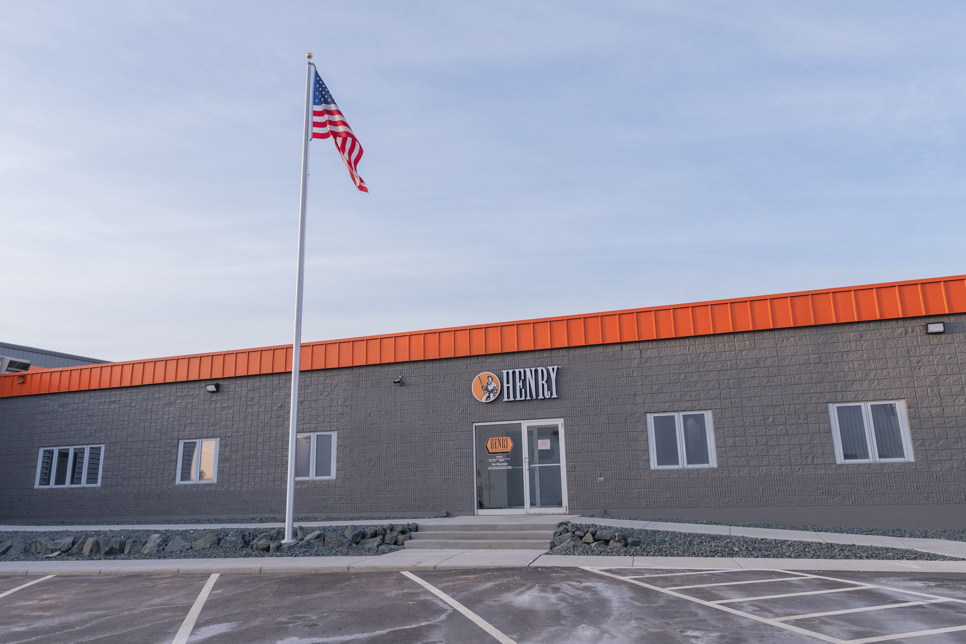 Breaking: Henry Repeating Arms Moves All Manufacturing to Wisconsin ...